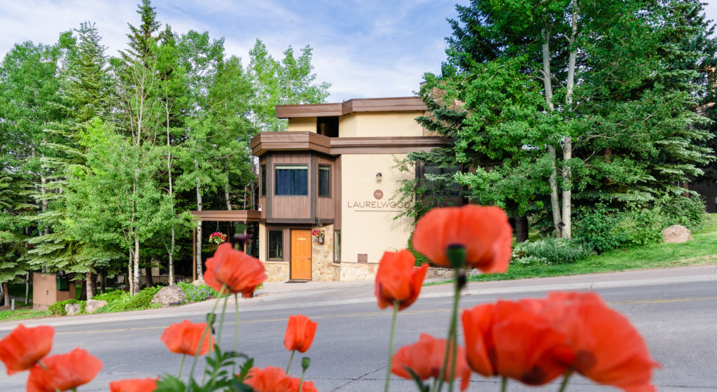 Laurelwood & Interlude Condominiums | Slopeside Condos in Snowmass