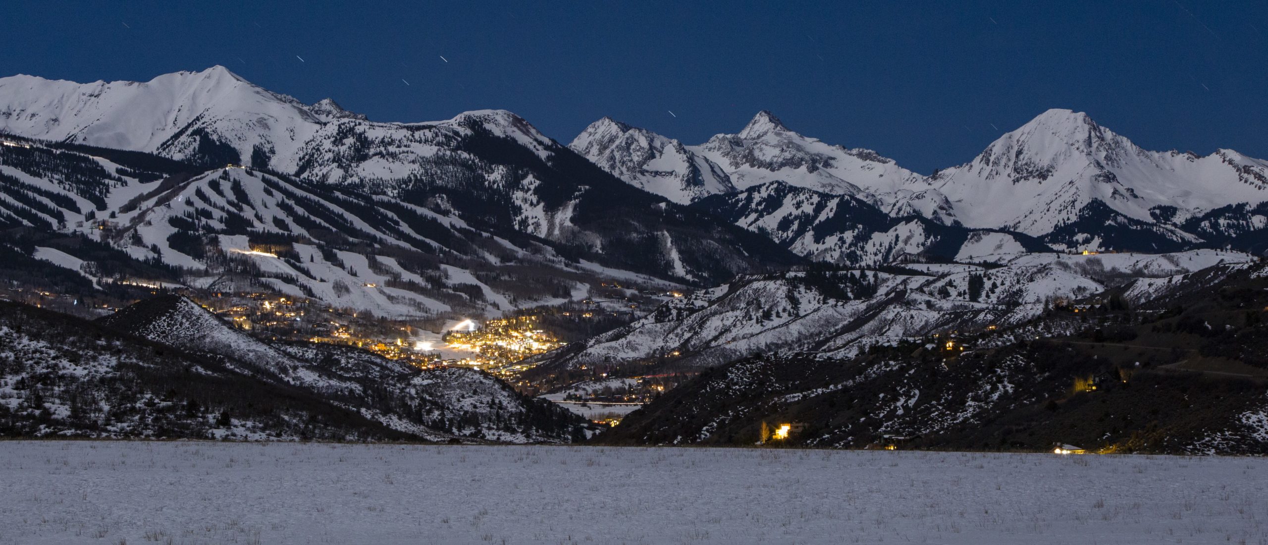 Laurelwood & Interlude Condominiums | Slopeside Condos in Snowmass
