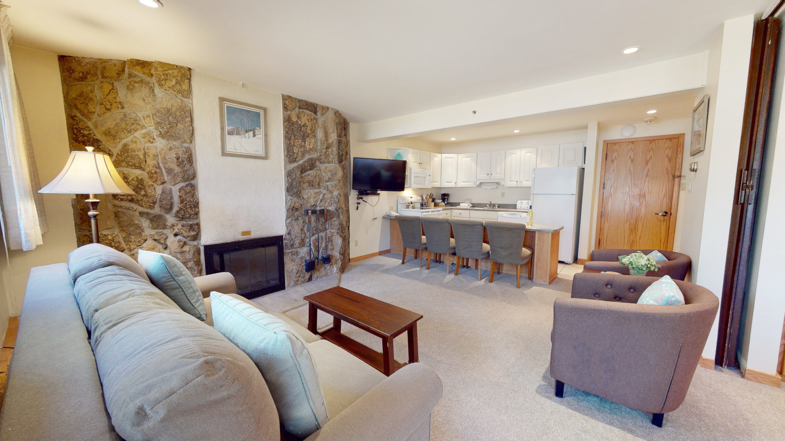 Laurelwood & Interlude Condominiums | Slopeside Condos in Snowmass