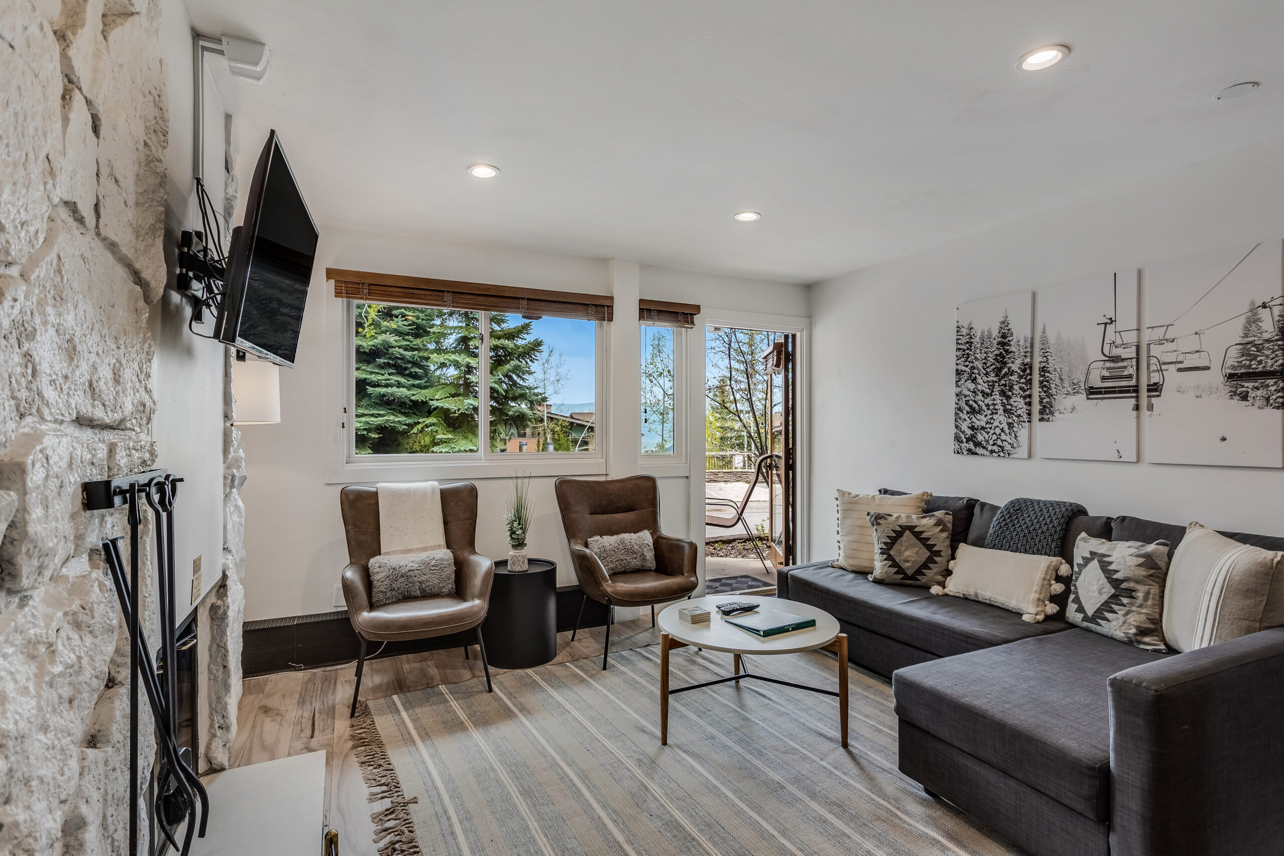 Laurelwood & Interlude Condominiums | Slopeside Condos in Snowmass